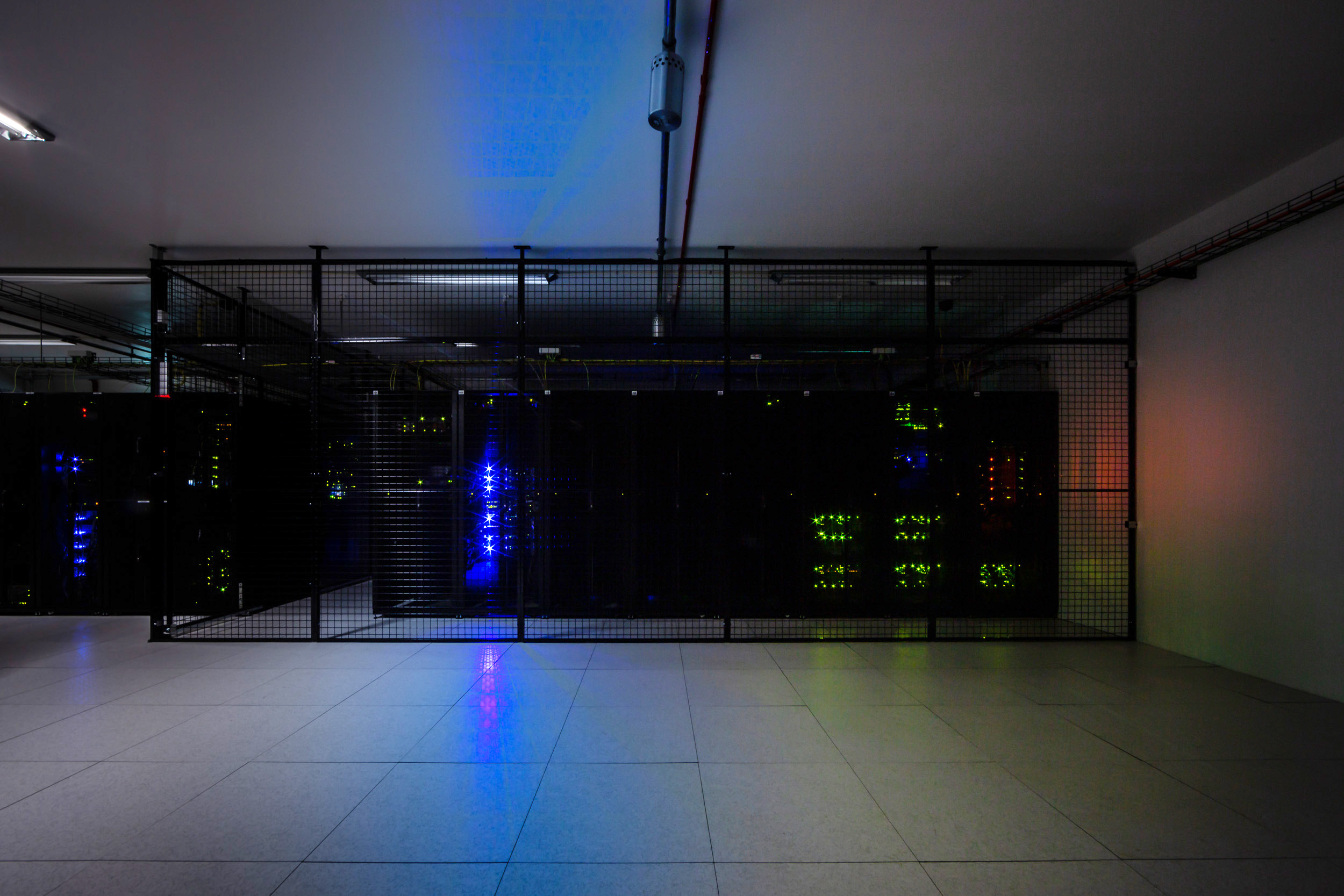 Leading data centre builds system with DEIF’s AGC-4 controller